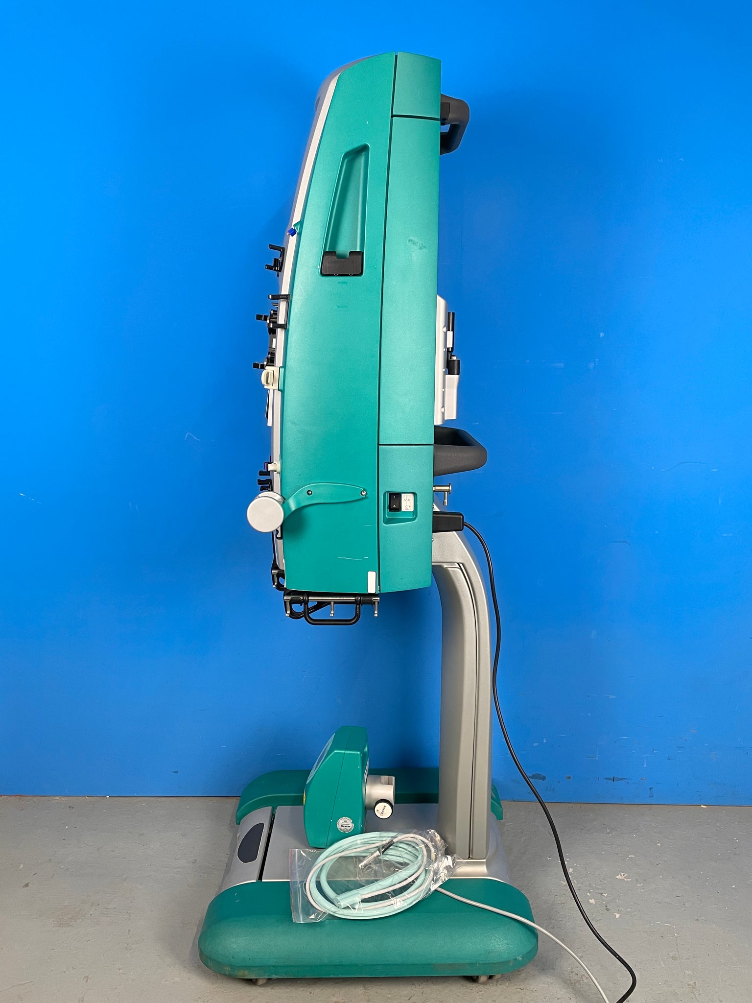 Gambro Prismaflex Dialysis Machine – Med_Gill Ltd