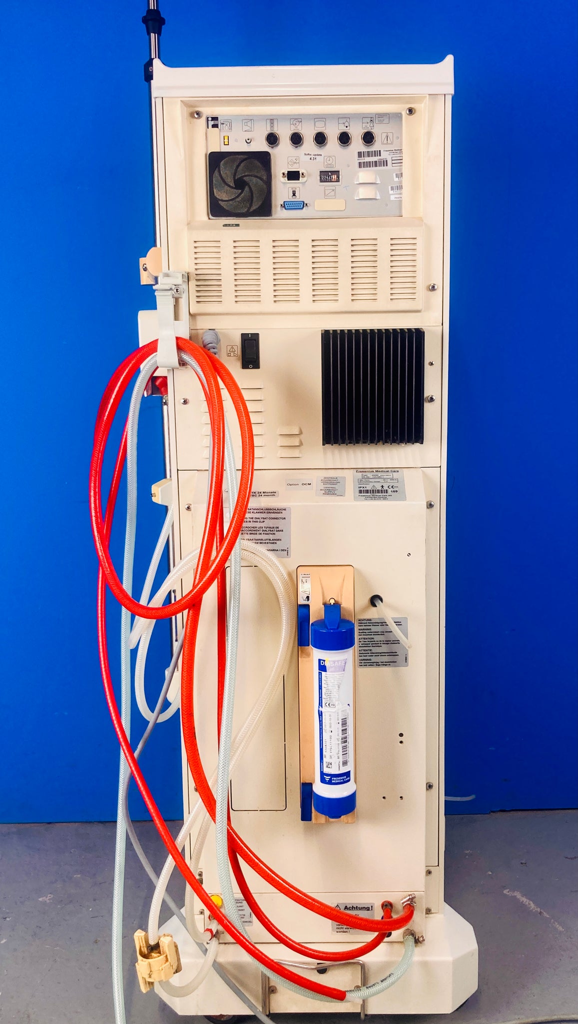 Fresenius Medical Care 4008S Dialysis Machine – Med_Gill Ltd