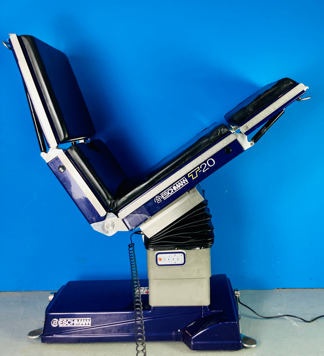 Operation Room Equipment (Surgical Operating Microscopes, Theatre ...