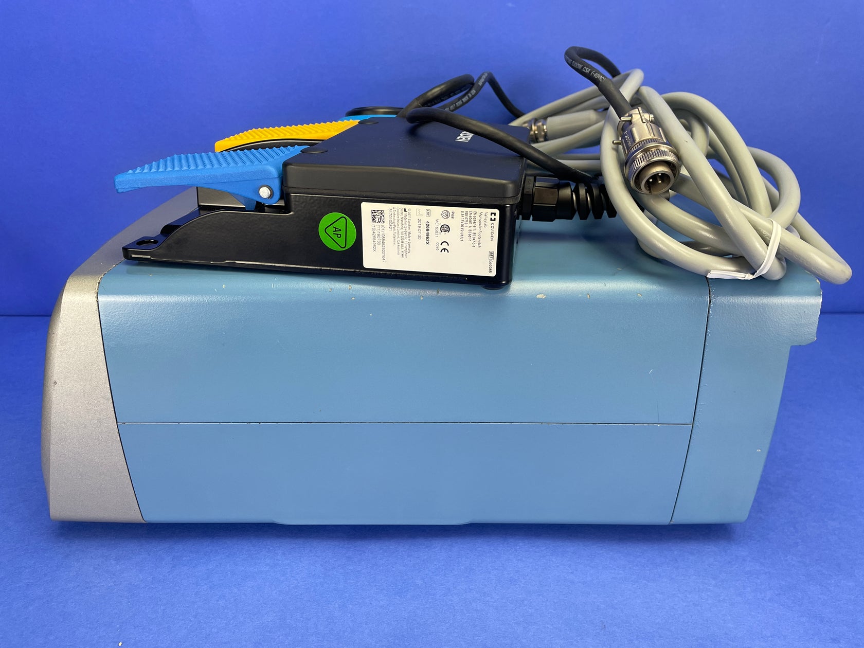 Covidien Valleylab FT10 Electrosurgical Unit – MedGill Ltd